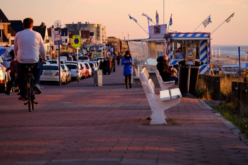 Amsterdam Beach - visit Zandvoort aan Zee - Chill and see what to do