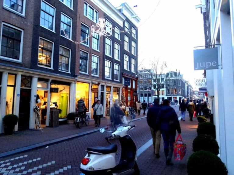 Welcome To Amsterdam's 9 Straatjes - Amsterdam's "Nine Streets"