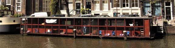 The Catboat - De Poezenboot in Amsterdam - thingstodoinamsterdam.com