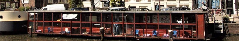 The Catboat - De Poezenboot in Amsterdam - thingstodoinamsterdam.com