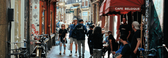 Walking tour Red Light District - ThingstodoinAmsterdam.com
