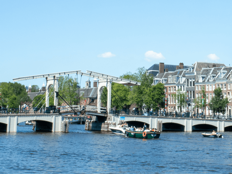 The bridges you must see in Amsterdam - ThingstodoinAmsterdam.com