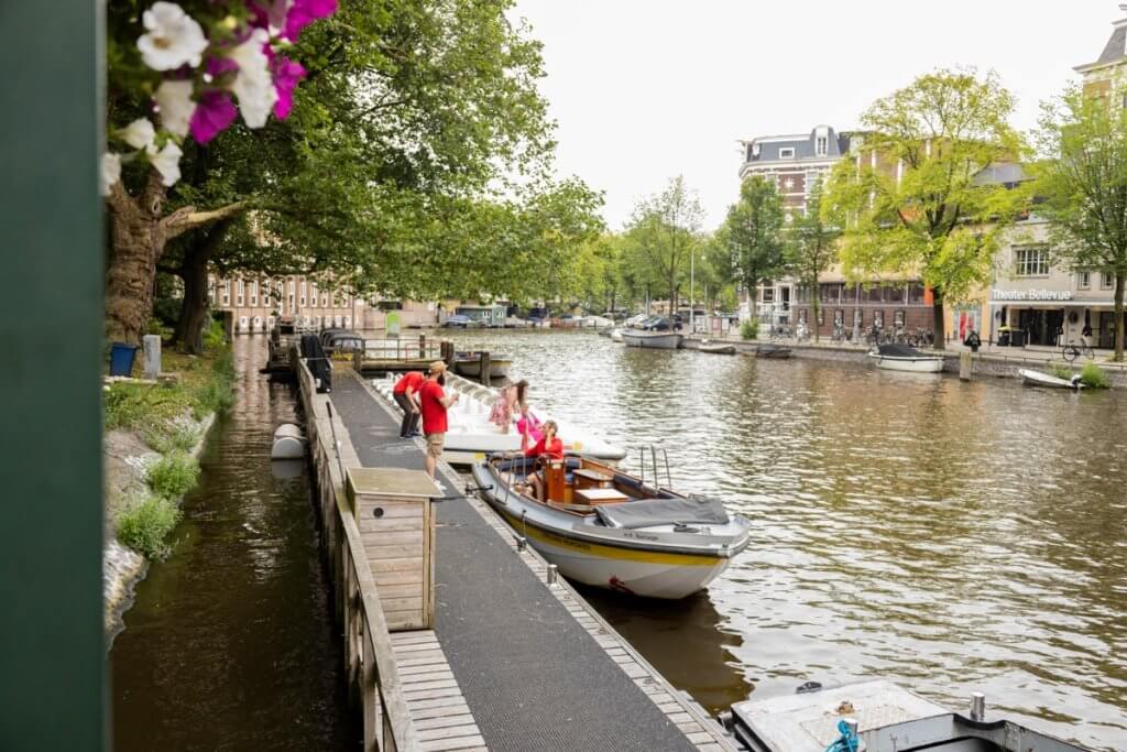 Stromma Open Boat Tour Review - ThingstodoinAmsterdam.com