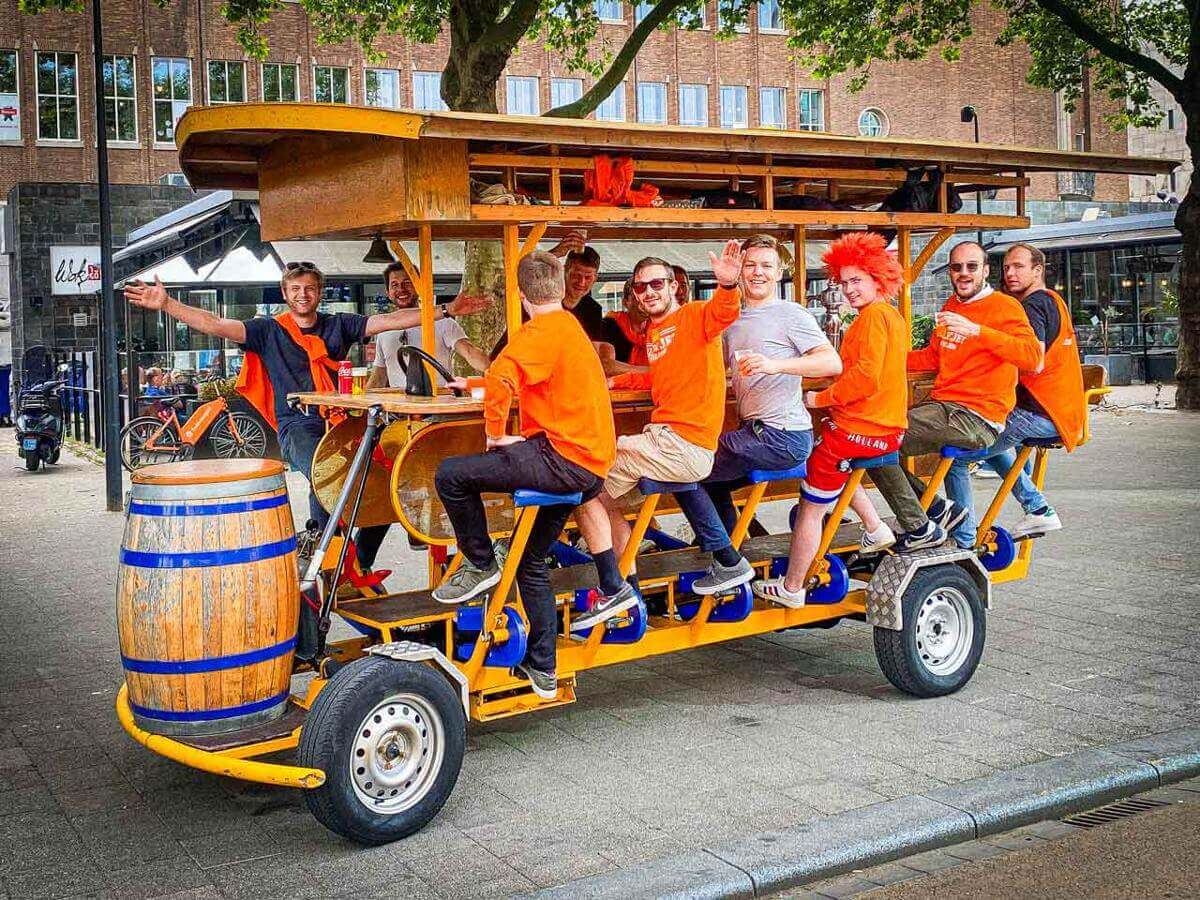 Beer bike Amsterdam with Damtours - ThingstodoinAmsterdam.com